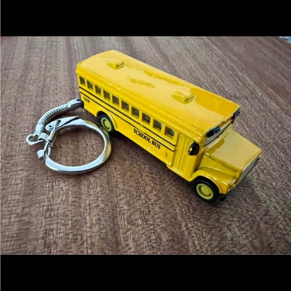 Other | Vintage Yellow School Bus Keychain New | Poshmark